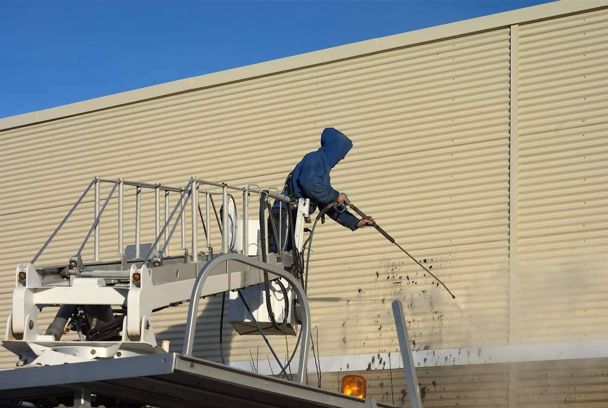 Fassadenreinigung Berlin - Professionell & Gründlich für Ihre Immobilie